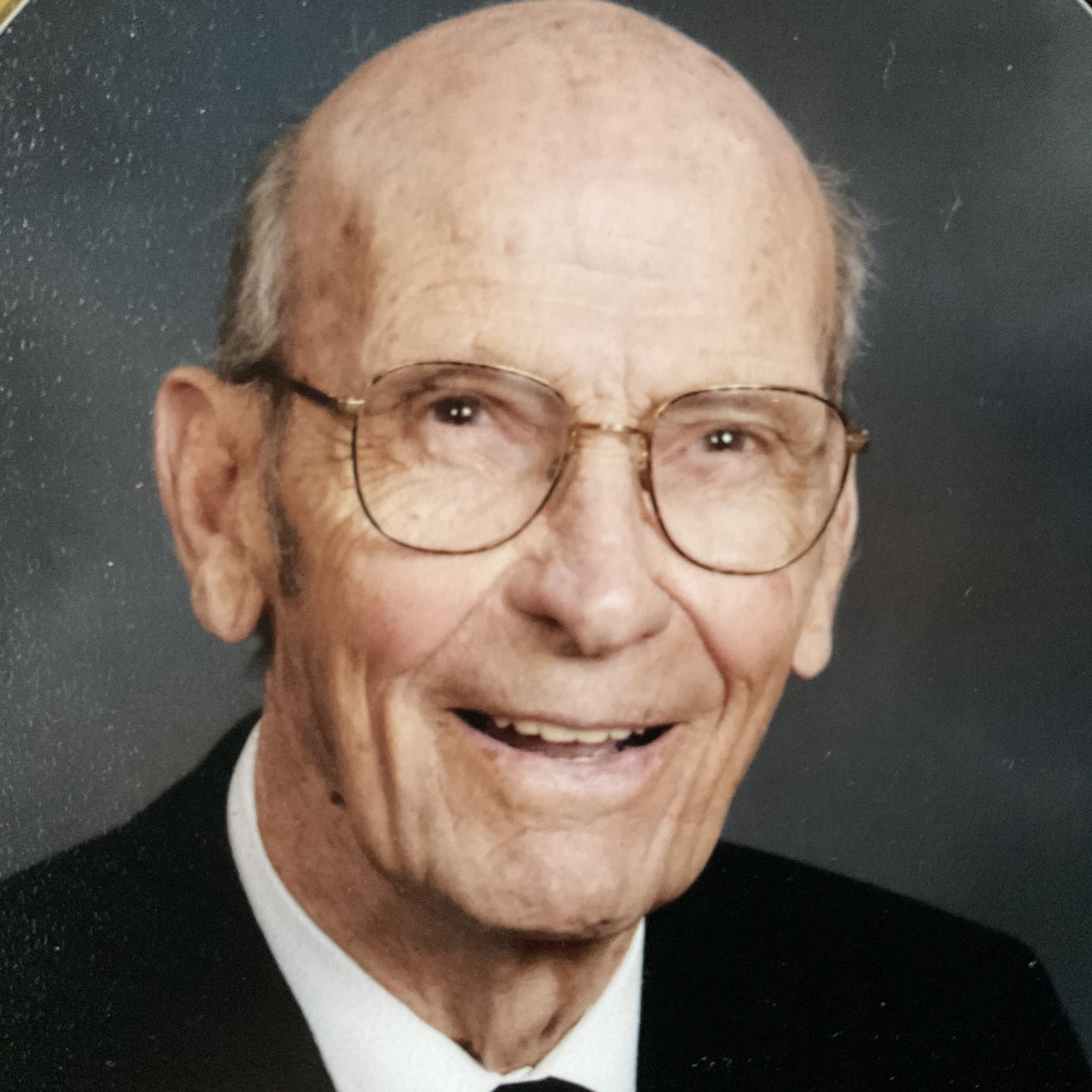 Alumni – Kenton City Schools